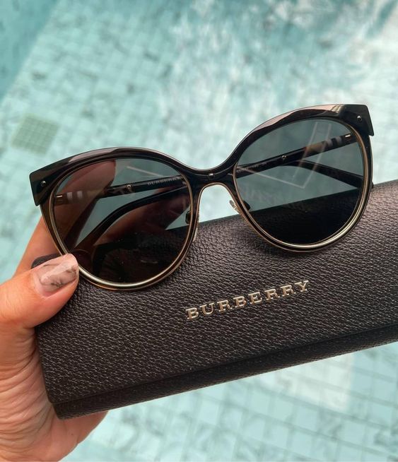 13 Trendy Sunglasses For Summer - Chic In Cubicles